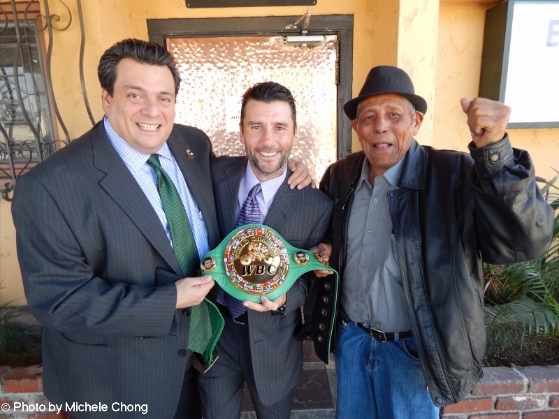 Mauricio Sulaiman Honored at National Boxing Hall of Fame ...