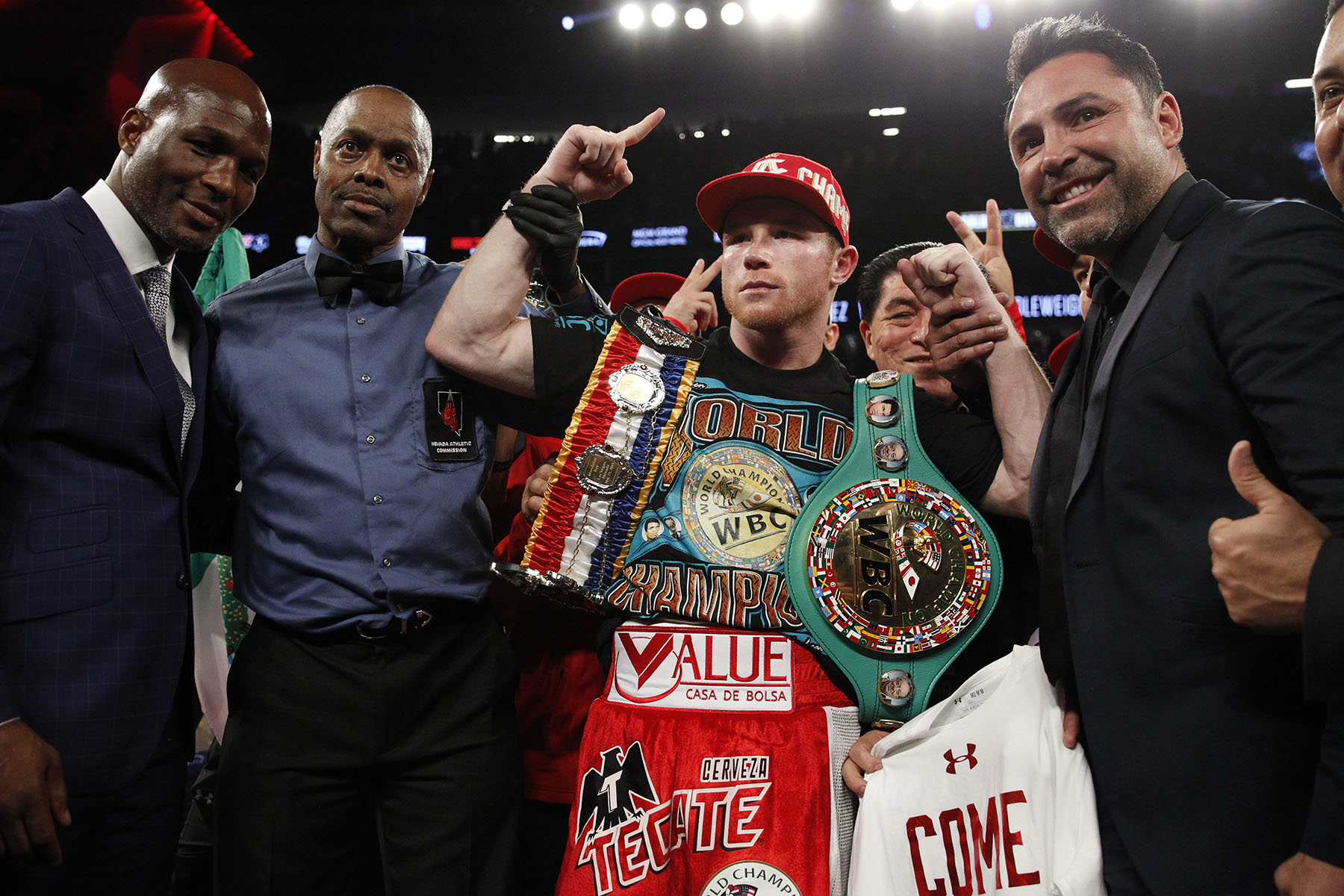 Canelo lands devastating knockout punch | MyBoxingFans - Boxing News