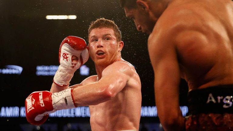What Is Liam Smith Doing Fighting Canelo Alvarez? | MyBoxingFans ...